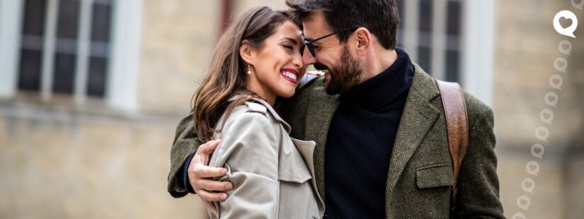 How Long Should You Talk to Someone Before Dating?