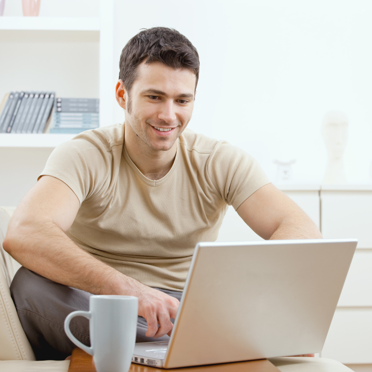 Chat with Girls Online: Try Best Chat Rooms to Talk