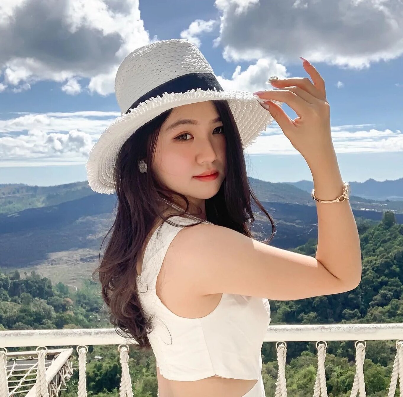 6 Best Chinese Dating Sites & Apps for Foreigners in 2023